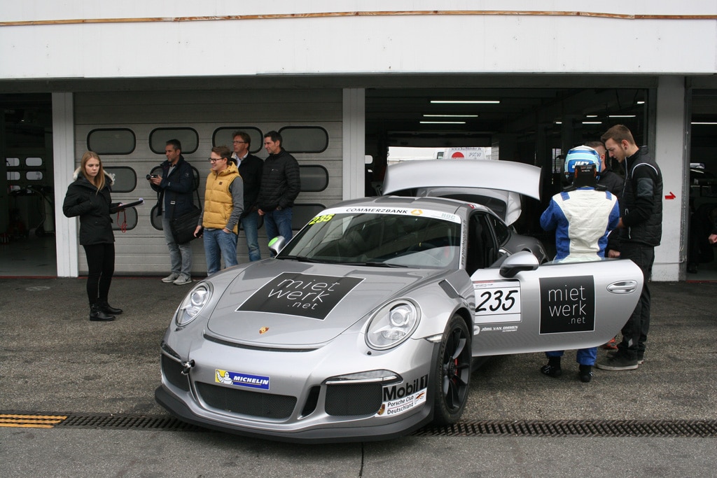 Teambuilding & Betriebsausflüge: Rennbesuche mit Jörg van Ommen ...