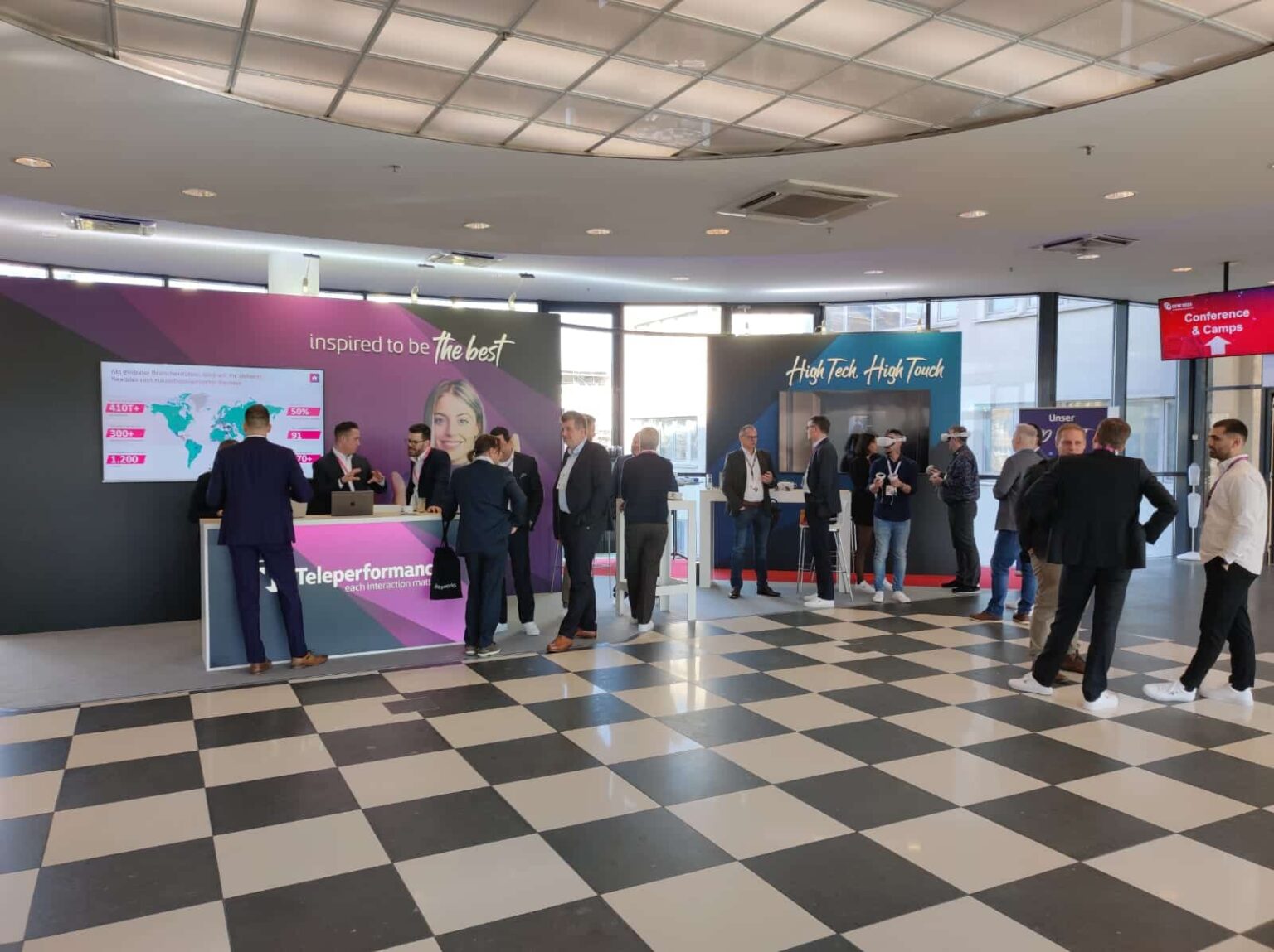 livewelt konzipierte neuen Messestand für Teleperformance | Event Partner
