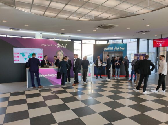 livewelt konzipierte neuen Messestand für Teleperformance | Event Partner